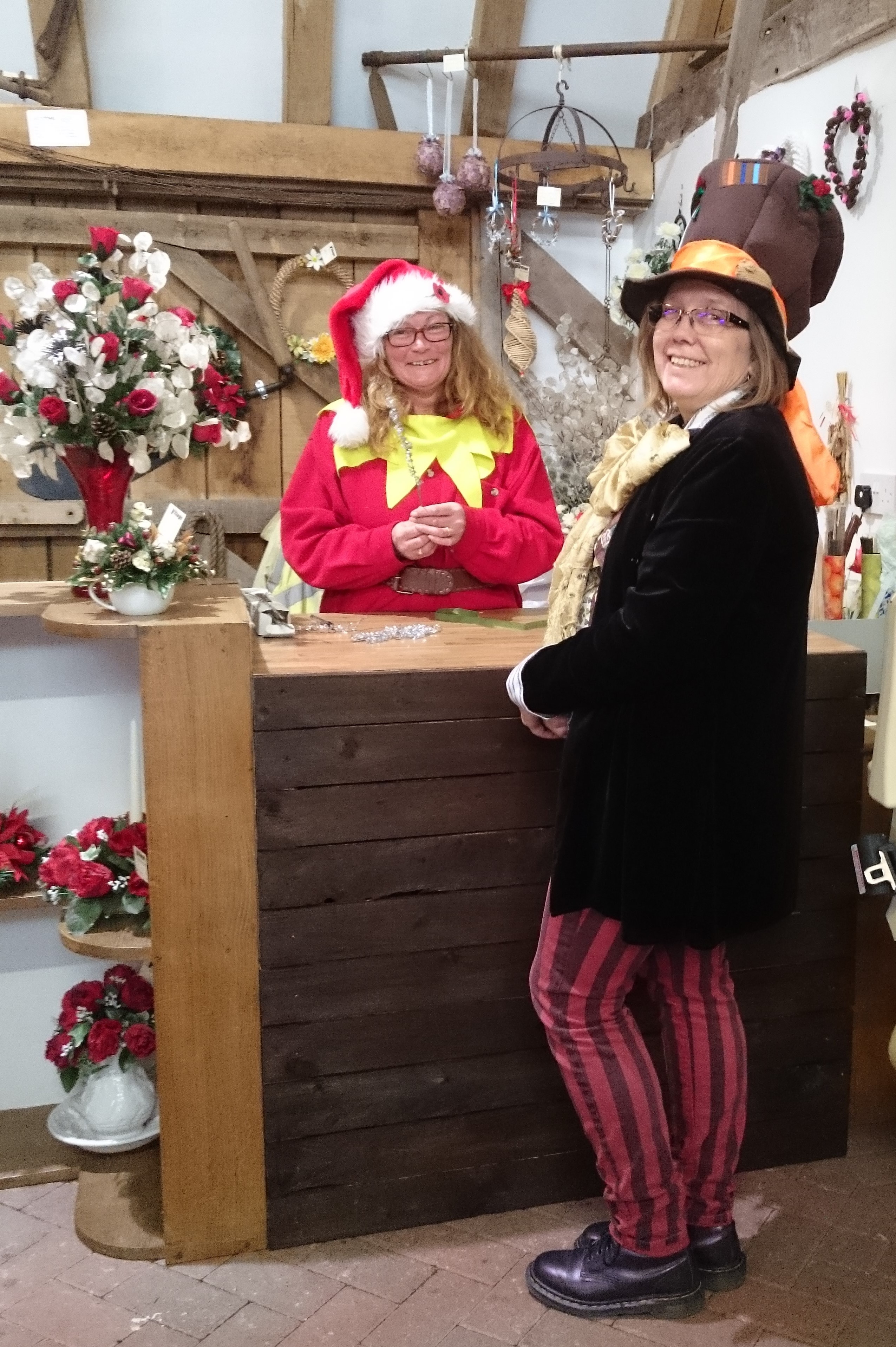 edge bespoke picture framing-9christmas craft fair characters - Edge ...